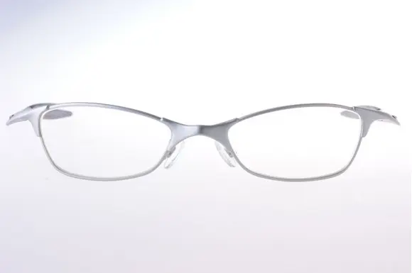 オークリー OAKLEY｜Wiretap Silver 11-513 シルバー｜立体的なブリッジのフロントデザイン！｜『誠眼鏡店』 上質な ...